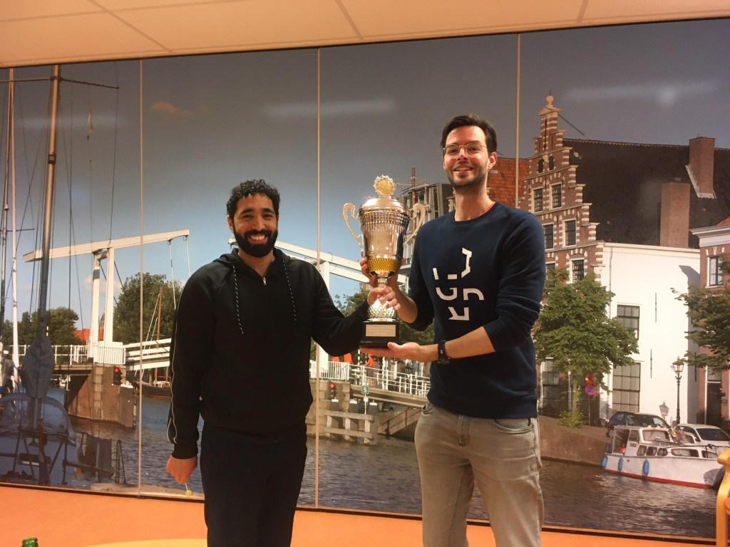 Tex de Wit wint snelschaakkampioenschap KC - Kennemer Combinatie